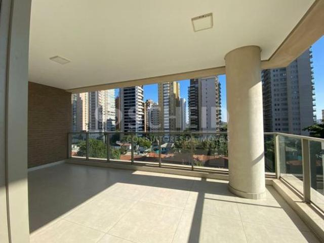 Apartamento á Venda 4 suites 5 vagas na Vila Mariana com 294m², 1 deposito rua do livramento