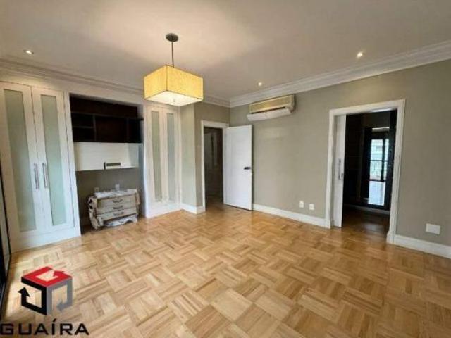 APARTAMENTO À VENDA 4 QUARTOS 4 SUÍTES 5 BANHEIROS 6 VAGAS 313M²