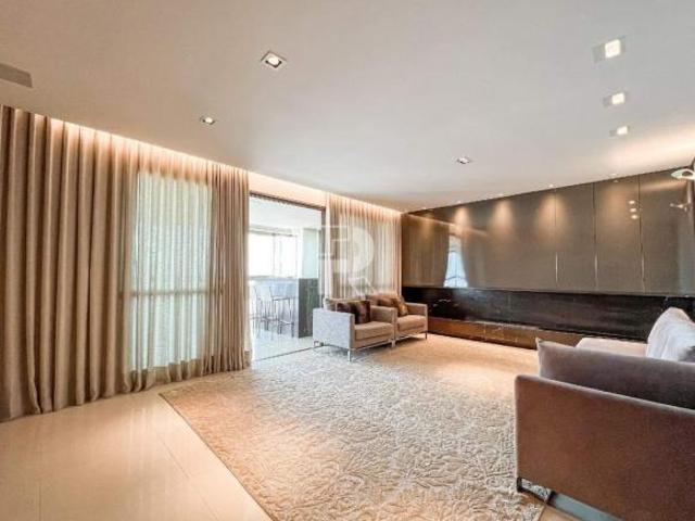 Apartamento à venda, 4 quartos, 4 suítes, 5 vagas, Vila da Serra Nova Lima/MG