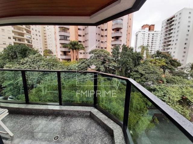 APARTAMENTO Á VENDA, 4 DORMITÓRIOS, 4 VAGAS, AMPLA VARANDA, EM PERDIZES