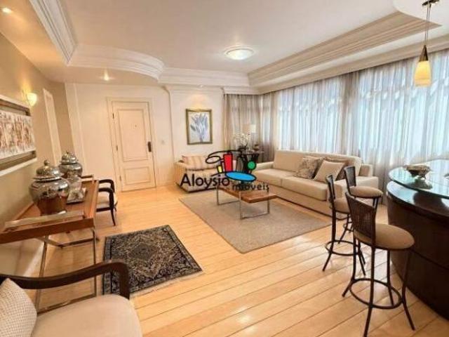 Apartamento à venda, 4 quartos, 1 suíte, 2 vagas, Centro Sete Lagoas/MG