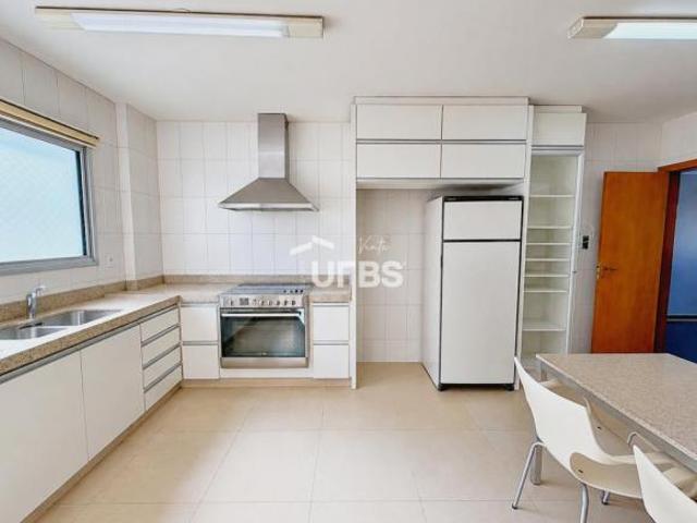 Apartamento á venda 4 quartos | 217m2 | Setor Oeste Goiânia