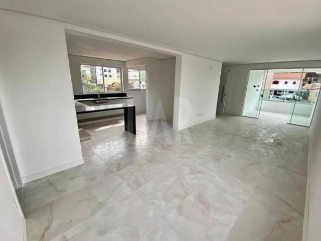 Apartamento à venda, 4 quartos, 2 suítes, 4 vagas, Jaraguá Belo Horizonte/MG