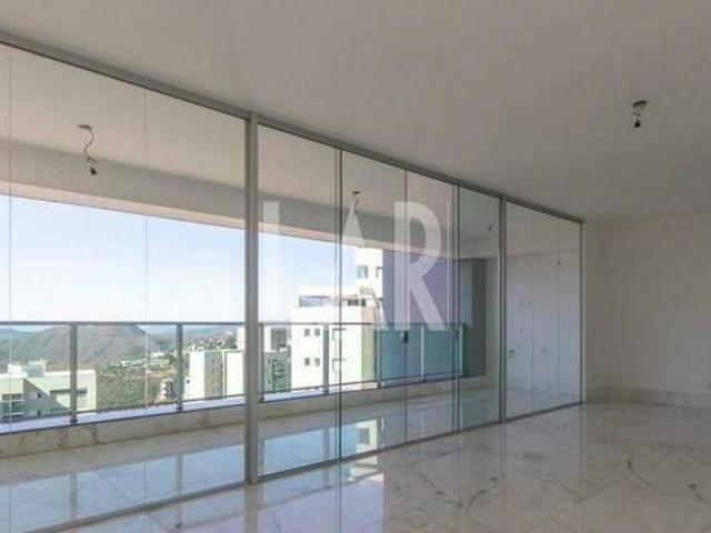 Apartamento à venda, 4 quartos, 2 suítes, 4 vagas, Vila da Serra Nova Lima/MG