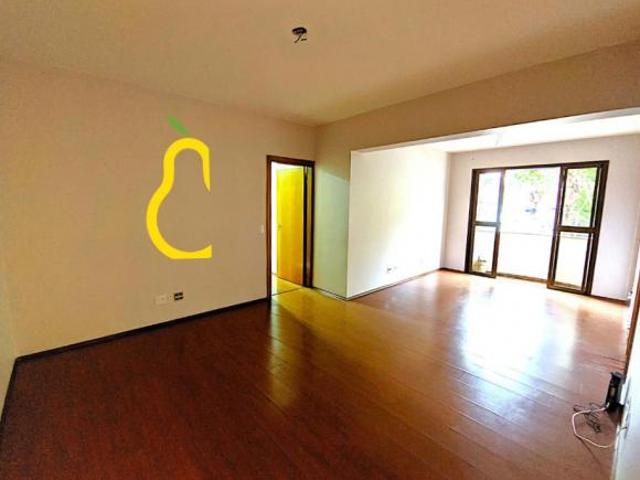 Apartamento à Venda 4 quartos 2 suítes 2 vagas Santo Antônio