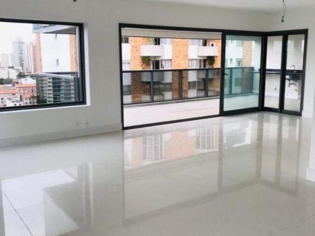 Apartamento à venda, 4 quartos, 3 suítes, 4 vagas, Campo Belo São Paulo/SP