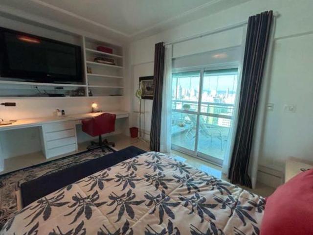 Apartamento à venda, 4 quartos, 3 suítes, 4 vagas, Gonzaga Santos/SP