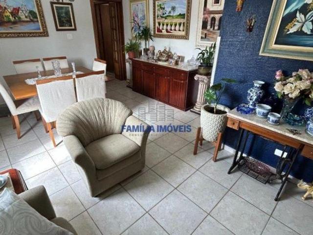 Apartamento à venda 4 quartos garagem fechada Marapé Santos/SP