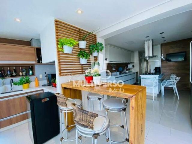 Apartamento à venda, 4 quartos no bairro Gonzaga em Santos