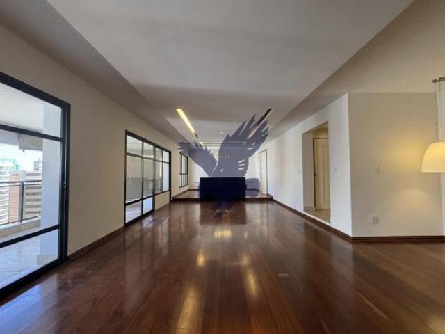 Apartamento a venda 4 quartos suítes no Cambuí em Campinas