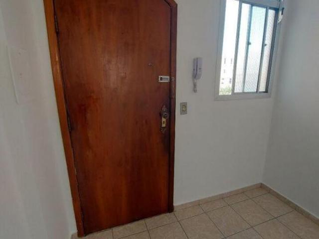 APARTAMENTO À VENDA 55m²