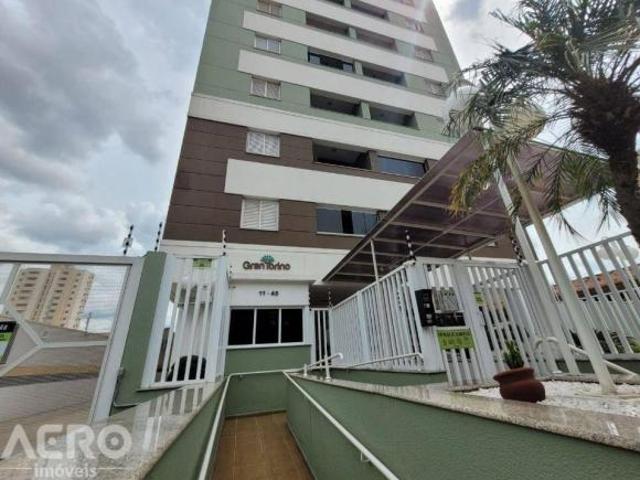 Apartamento com 2 dormitórios à venda, 57 m² por R$ 300.000,00 Centro Bauru/SP