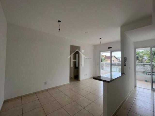 APARTAMENTO Á VENDA, 50m DA PRAIA NO CENTRO DE BERTIOGA