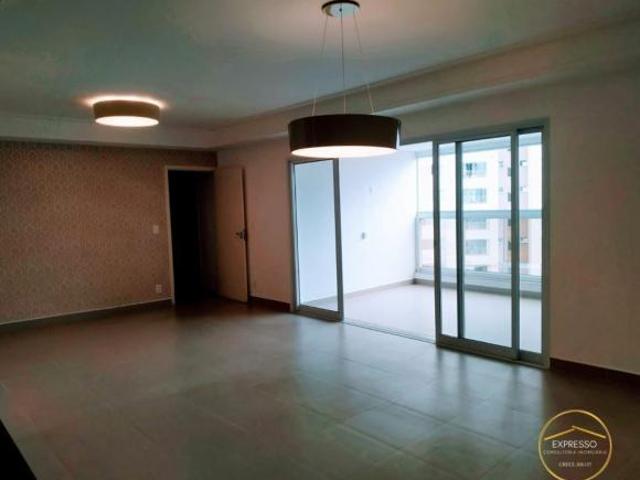 Apartamento à venda