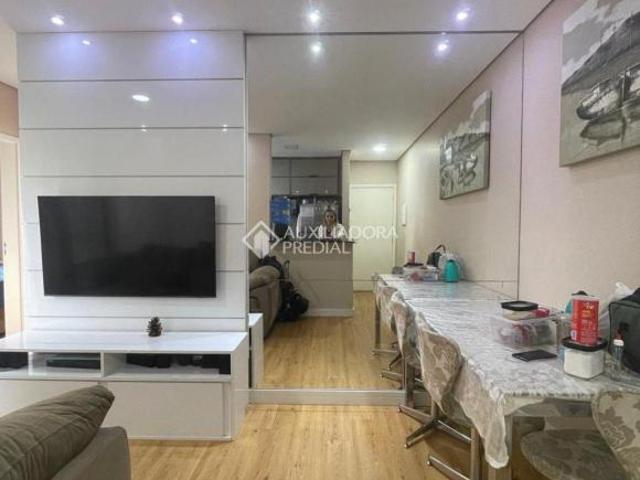 Apartamento à venda | 53m², sacada e 2 vagas em localização privilegiada próximo à Avenida Prestes M