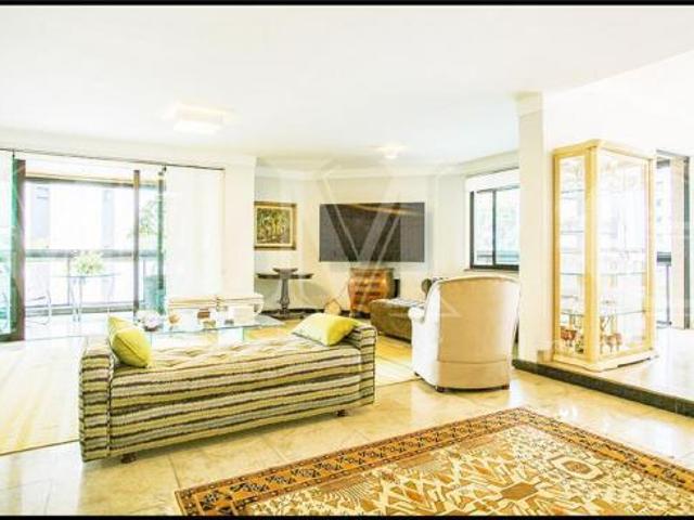 Apartamento a venda 5 Dormitórios 4 vagas Vila Mariana