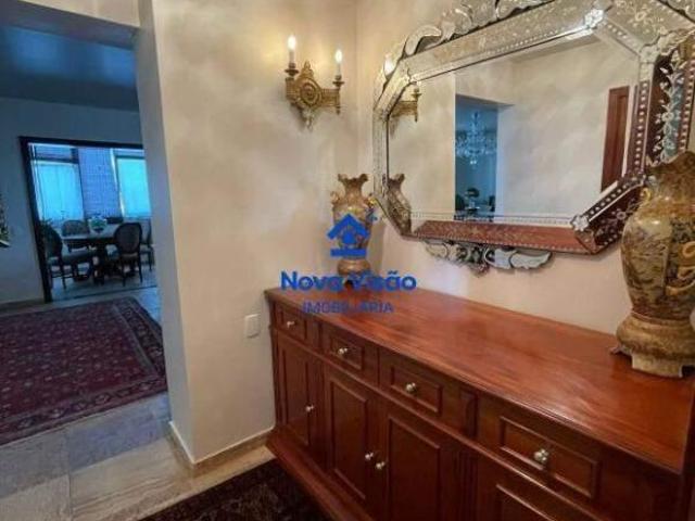 Apartamento à venda, 5 quartos, 3 suítes, 4 vagas, Centro Uberaba/MG