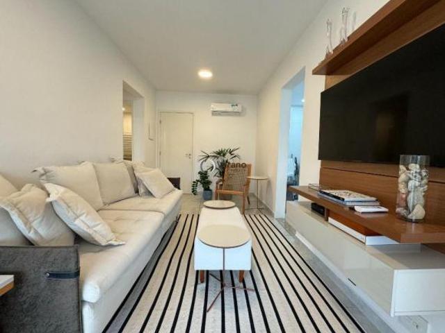 Apartamento à venda, 68 m² por R$ 630.000,00 Enseada Guarujá/SP