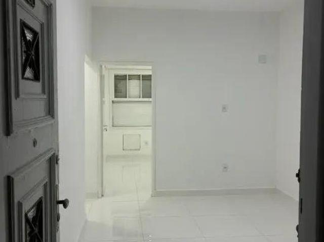 Apartamento com 2 dormitórios à venda, 60 m² por R$ 245.000,00 Vila Nova Santos/SP