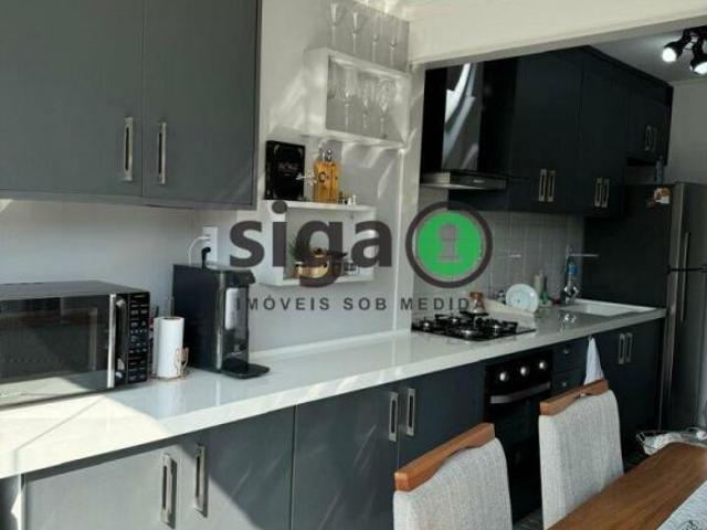 Apartamento á venda 60m² com 2 dormitórios sendo 1 suíte, localizado na Chácara Santo Antônio/SP