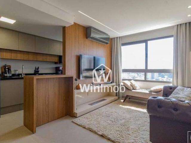 Apartamento com 2 dormitórios à venda, 62 m² por R$ 999.000,00 Jardim Europa Porto Alegre/RS