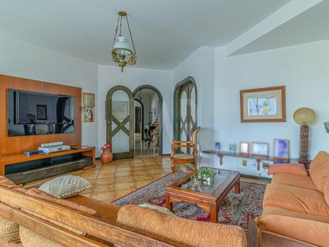 Apartamento à venda, 6 quartos, 1 suíte, 3 vagas, Funcionários Belo Horizonte/MG