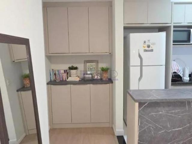 APARTAMENTO Á VENDA