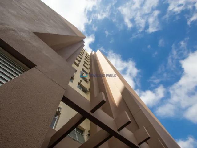 Apartamento à venda 75 m2, 3 dormitórios, sacada, 1 vaga, Vila Gumercindo em SP