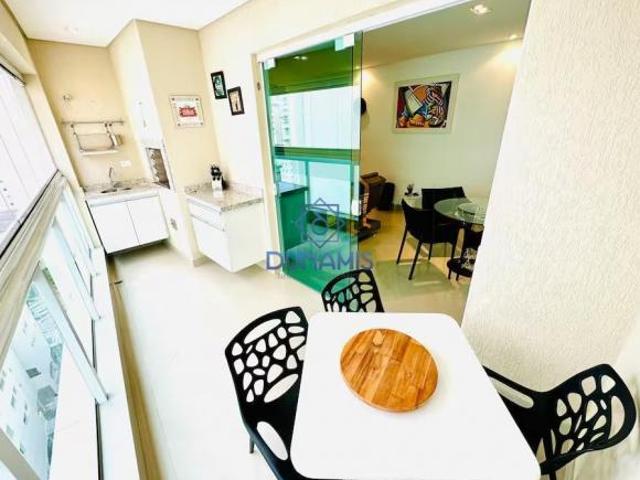 Apartamento à venda, 76 m² por R$ 680.000,00 Centro Guarujá/SP