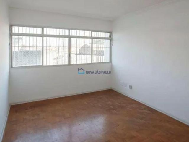 Apartamento à venda, 76m2, 2 quartos, próximo ao Metrô