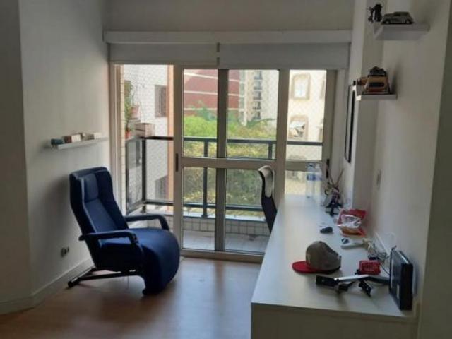 Apartamento à venda 76m² 3 dormitórios 1 suíte 1 vaga na Vila Olímpia
