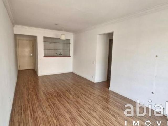 Apartamento à venda 78m², 3 dormitórios, 1 suíte Próximo ao Metrô Morumbi, São Paulo