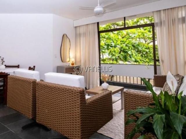 Apartamento à venda 700 metros da Praia Porteira fechada Enseada Guaruja 4 dormitorios send