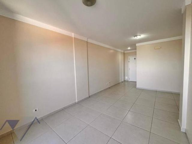 Apartamento com 2 dormitórios à venda, 70 m² por R$ 750.000,00 Centro Cascavel/PR