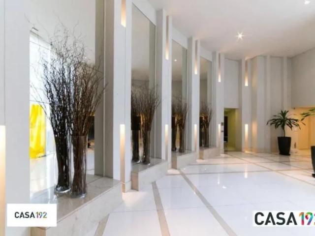Apartamento com 2 dormitórios à venda, 72 m² por R$ 1.300.000,00 Campo Belo São Paulo/SP