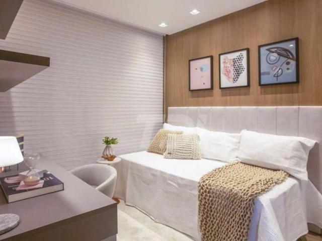 Apartamento com 2 dormitórios à venda, 72 m² por R$ 999.083,24 Centro Curitiba/PR