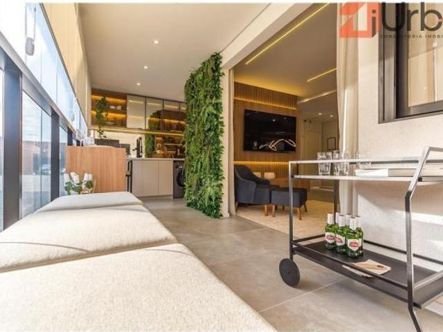 Apartamento à venda 85m², 3 dorms, 2 vagas próximo à Estação Ipiranga
