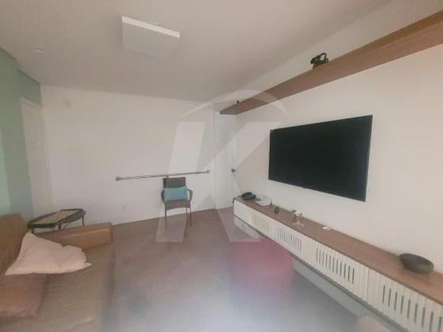 Apartamento à Venda 80 m² 2 Dormitórios 1 Suíte 1 Vaga