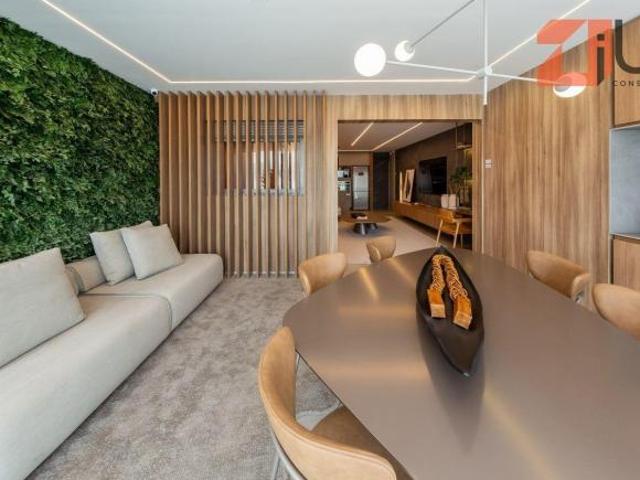 Apartamento à venda 81m², 1 vaga localizado à 1,6 km da Estação Barra Funda do Metrô