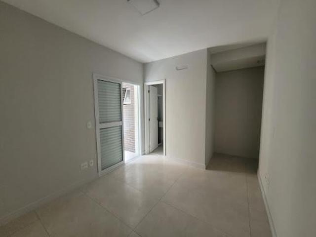 Apartamento à venda, 82 m² por R$ 957.000,00 Aparecida Santos/SP