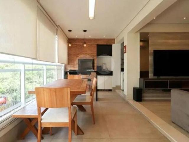 APARTAMENTO À VENDA 94 m² COM 2 QUARTOS 1 SUÍTE 2 VAGAS NA BARRA FUNDA
