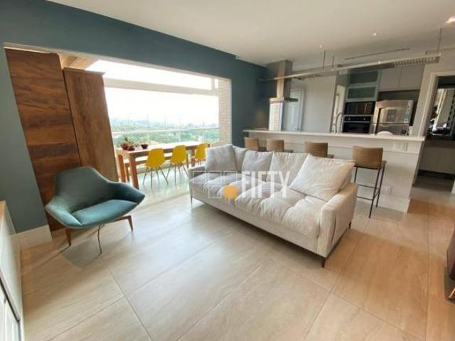 Apartamento com 2 dormitórios à venda, 90 m² por R$ 1.550.000,00 Campo Belo São Paulo/SP