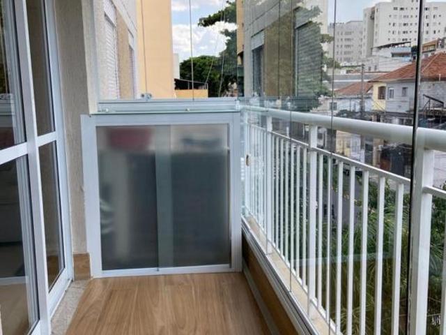 Apartamento à venda 92m² 2 vagas à 9 minutos da Estação de Metrô Barra Funda