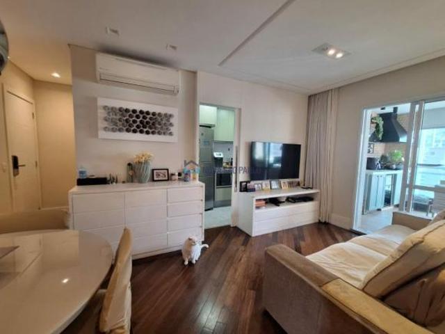 Apartamento à venda, 93m², 3 quartos, suíte, 2 vagas demarcadas, no Like Brooklin, São Paulo/SP