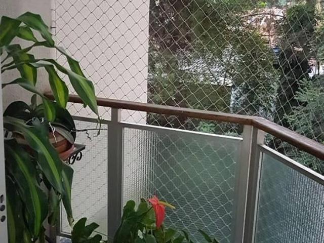 Apartamento à Venda*Ótimo Estado e Ótimo Local *3 dorms, >Cond.Marajoara c/Clube