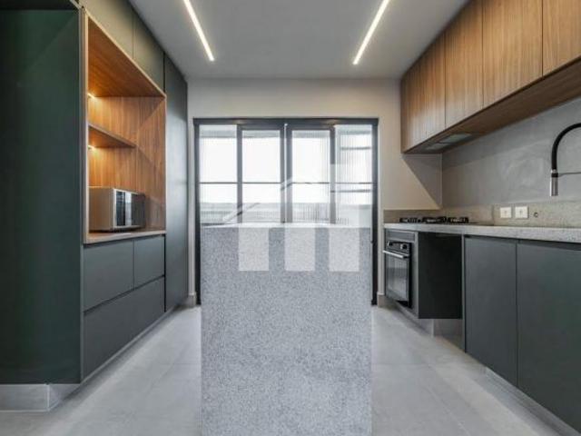 Apartamento a vendo no Itaim Bibi
