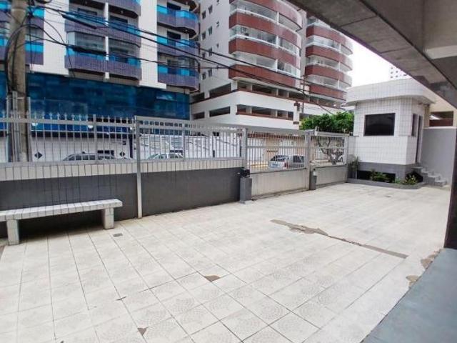 Apartamento a 150 metros da praia em Praia Grande SP