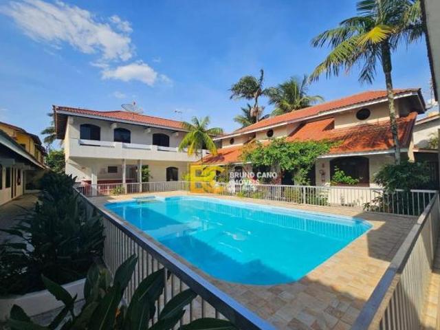 Apartamento á 100m do mar Centro Peruíbe/SP