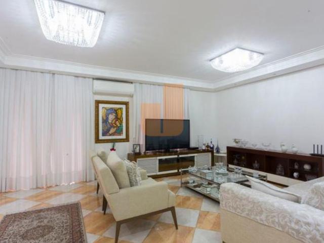Apartamento a 2 quarteirões do Shopping Higienópolis, varanda, 4 dormitórios, 2 suítes e 5 vagas