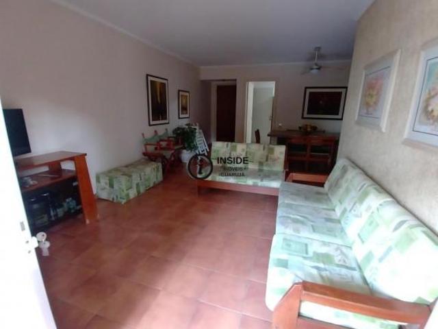 Apartamento a 300m do mar na enseada com 3 quartos